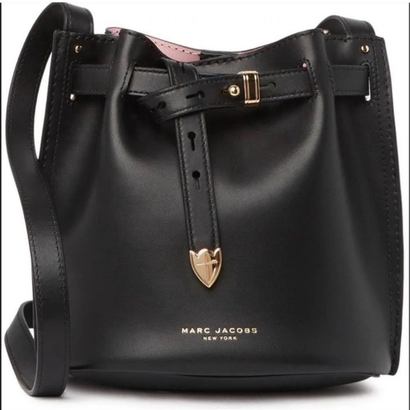 Marc Jacobs | Bags | Marc Jacobs Black Bucket Bag | Poshmark
